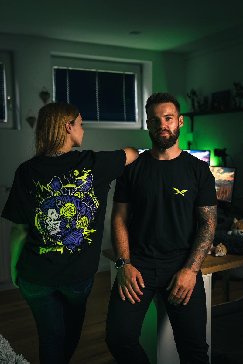 "Miss Rage" T - Shirt - Purple Edition – Masters of Merch Online Shop